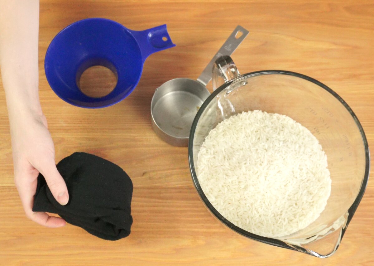 How to Make a Rice Heating Pad - Natural Pain Relief - Donvey Farms