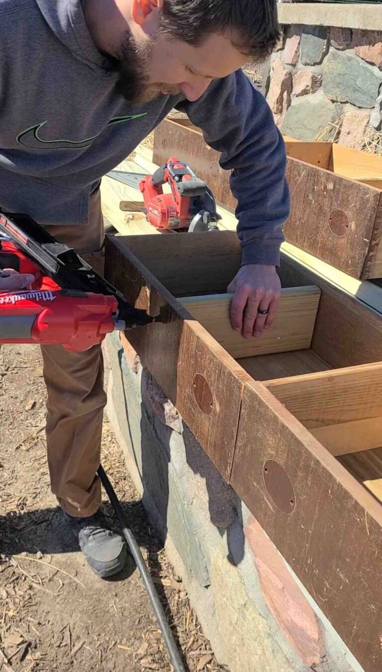 Simple & Cheap DIY Nesting Boxes From Dresser Drawers - Donvey Farms